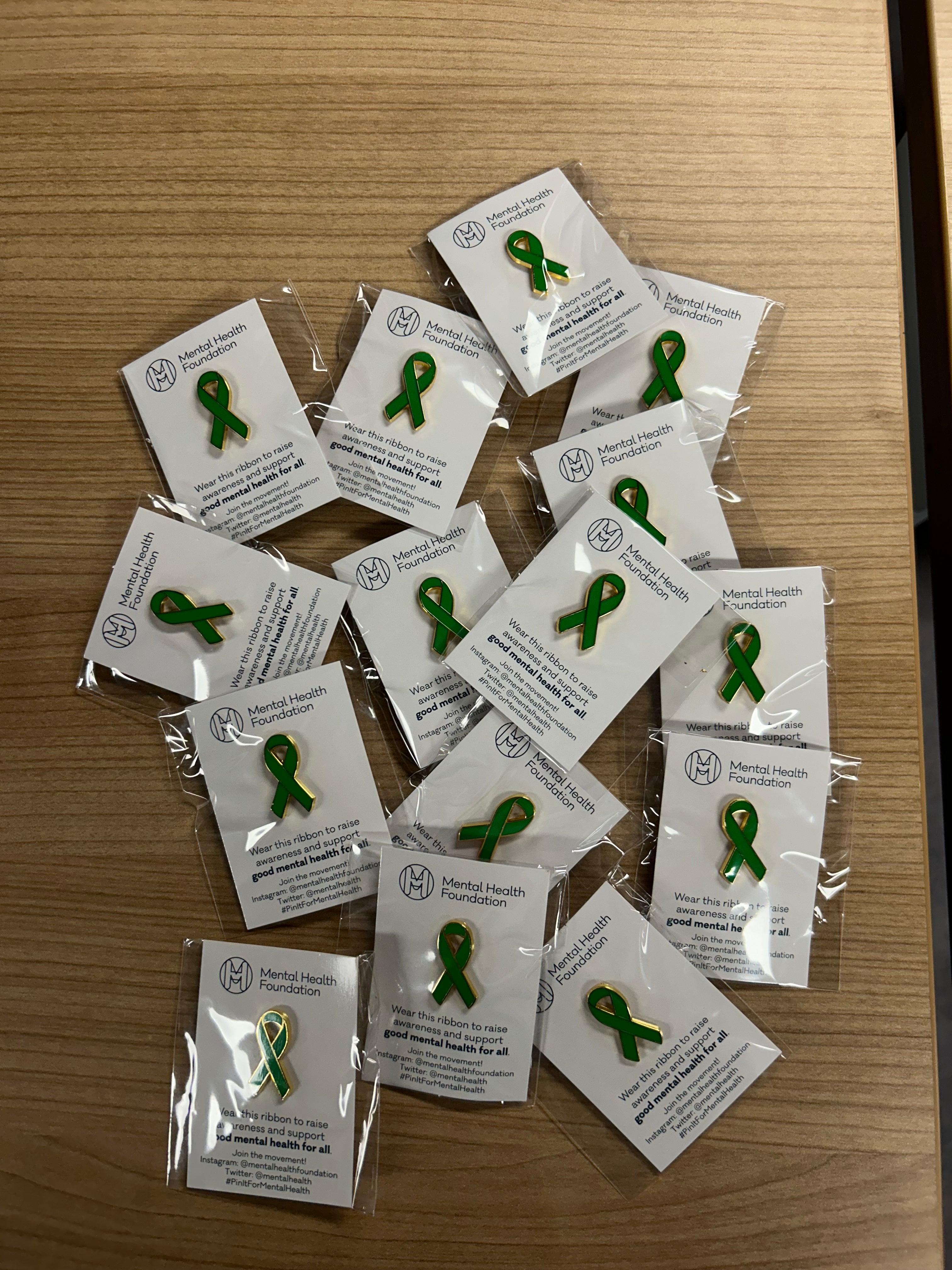 Green Ribbon pin badges - bundle of 50 – Mental Health Foundation